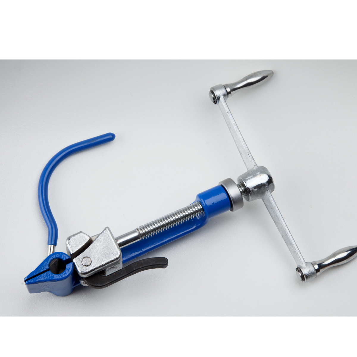 Steel Strapping Holding Tool – Macro Timber Supplies